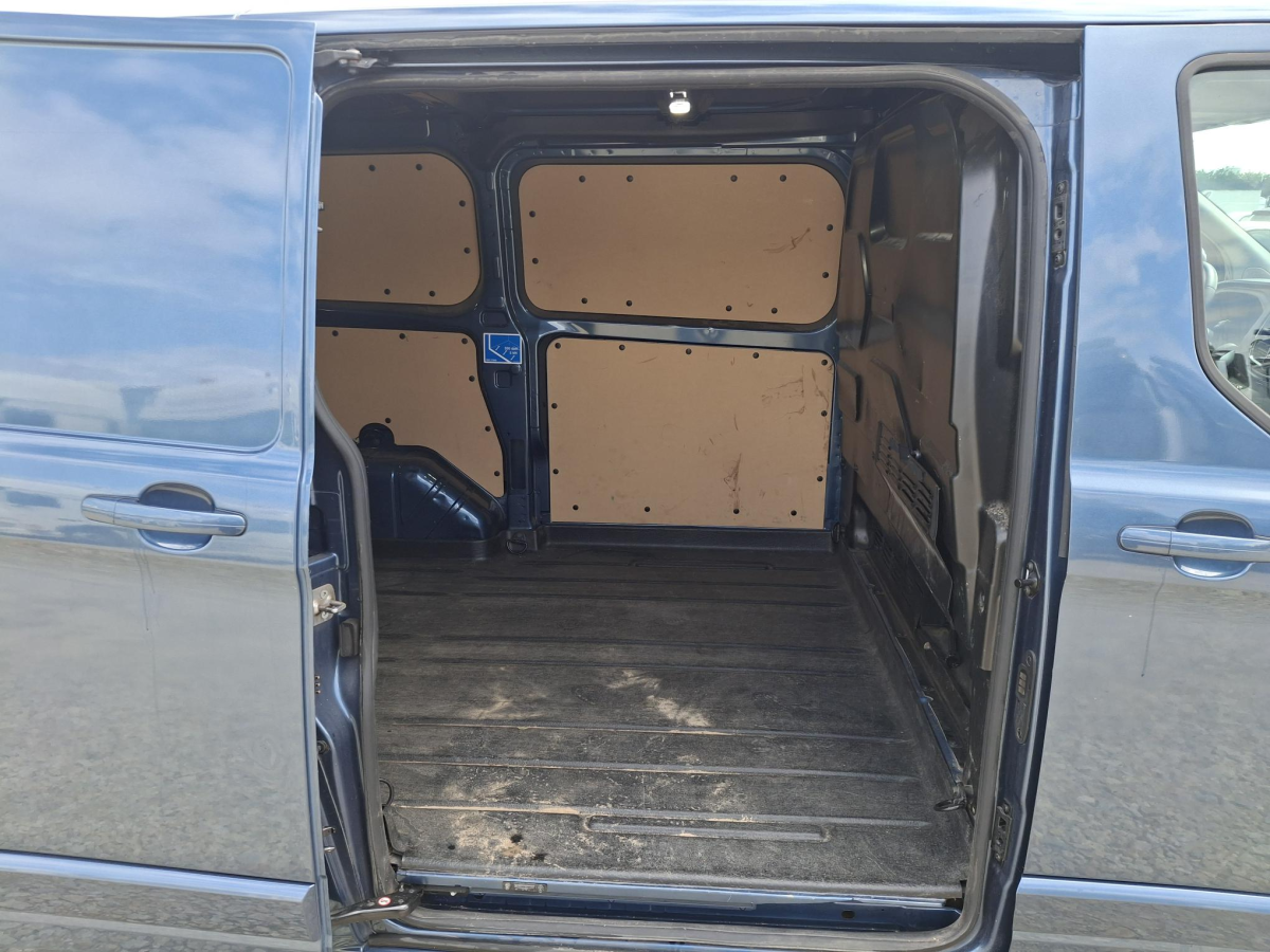 FORD TRANSIT CUSTOM 2020 FURGON BLASZAK Aukcja: 6180/BZ/AU/2025