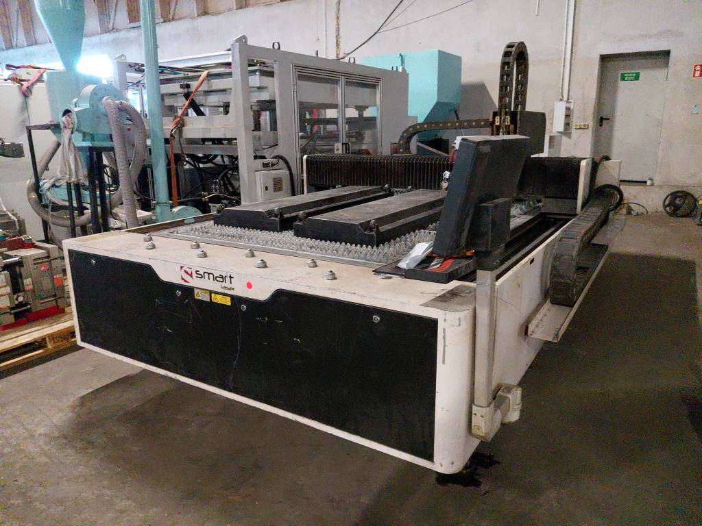 FIBER LASER CUTTING MACHINE XTC-F1530H 1500W 2020 Aukcja: 229/BZ/AU/2026